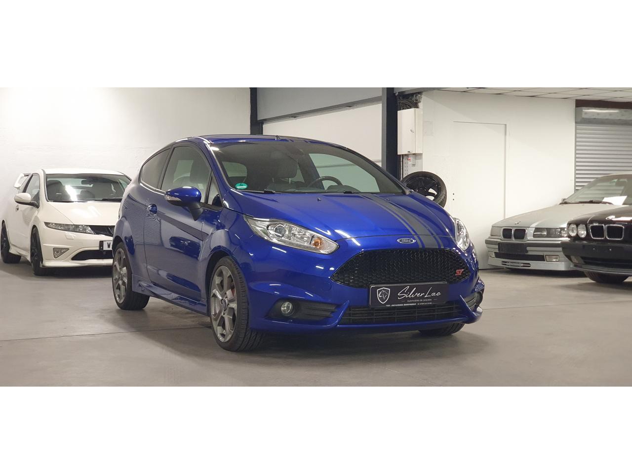 SILVER LAC - FORD-FIESTA-ST 1.6 TURBO EcoBoost 182 Pack Performance ...