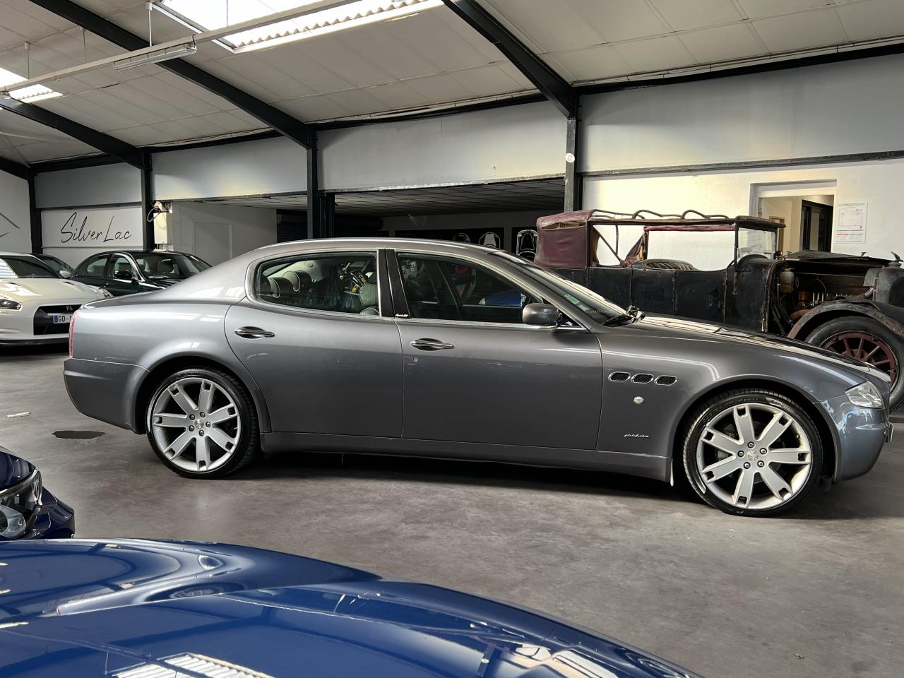 SILVER LAC - MASERATI-QUATTROPORTE-4.2 V8 400 SPORT GT